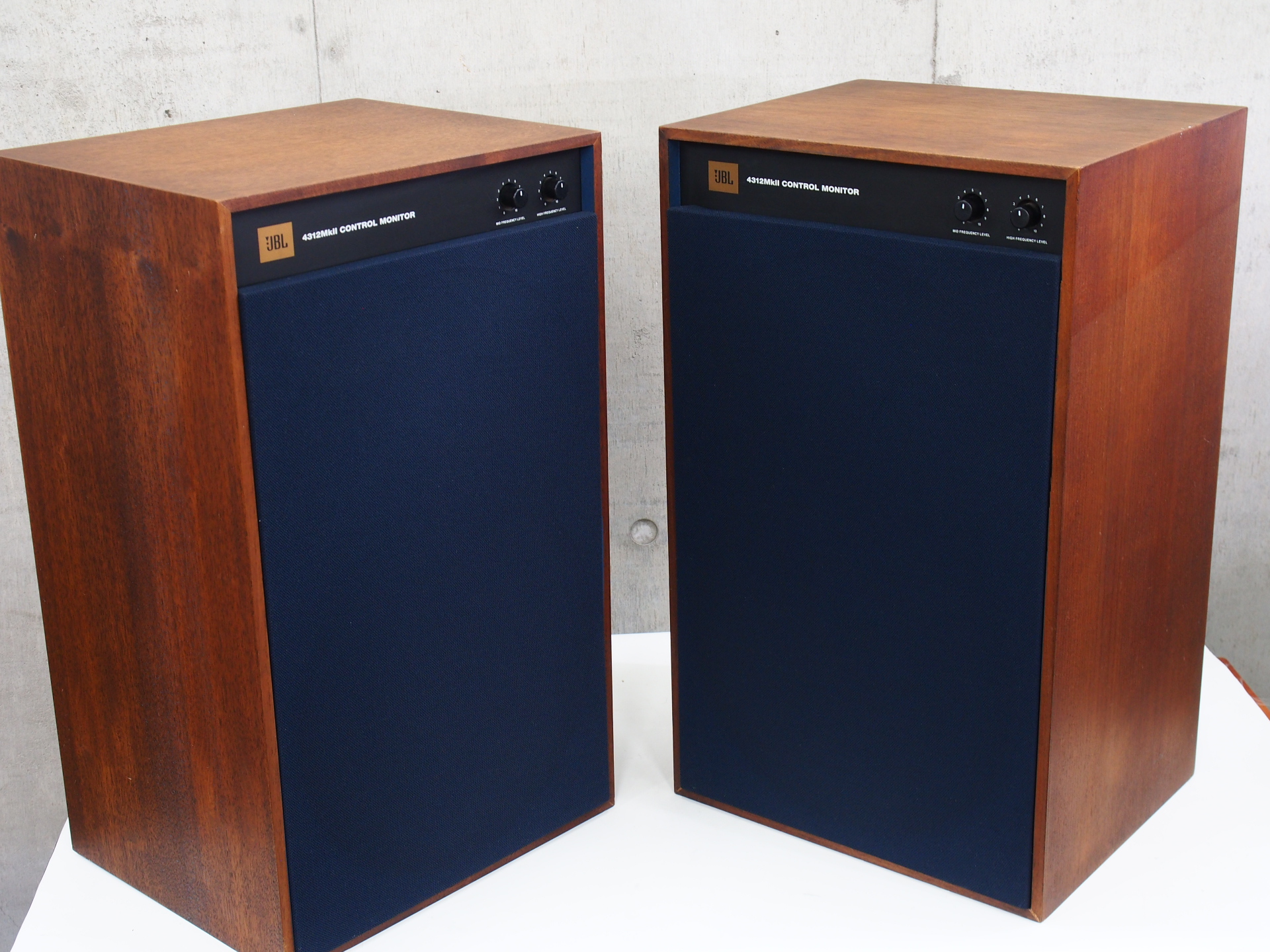 アバックWEB-SHOP / 【中古】JBL 4312MKII(WX)【コード01-10907 アバックWEB-SHOP / 【中古】JBL 4312MKII(WX)【コード01-10907